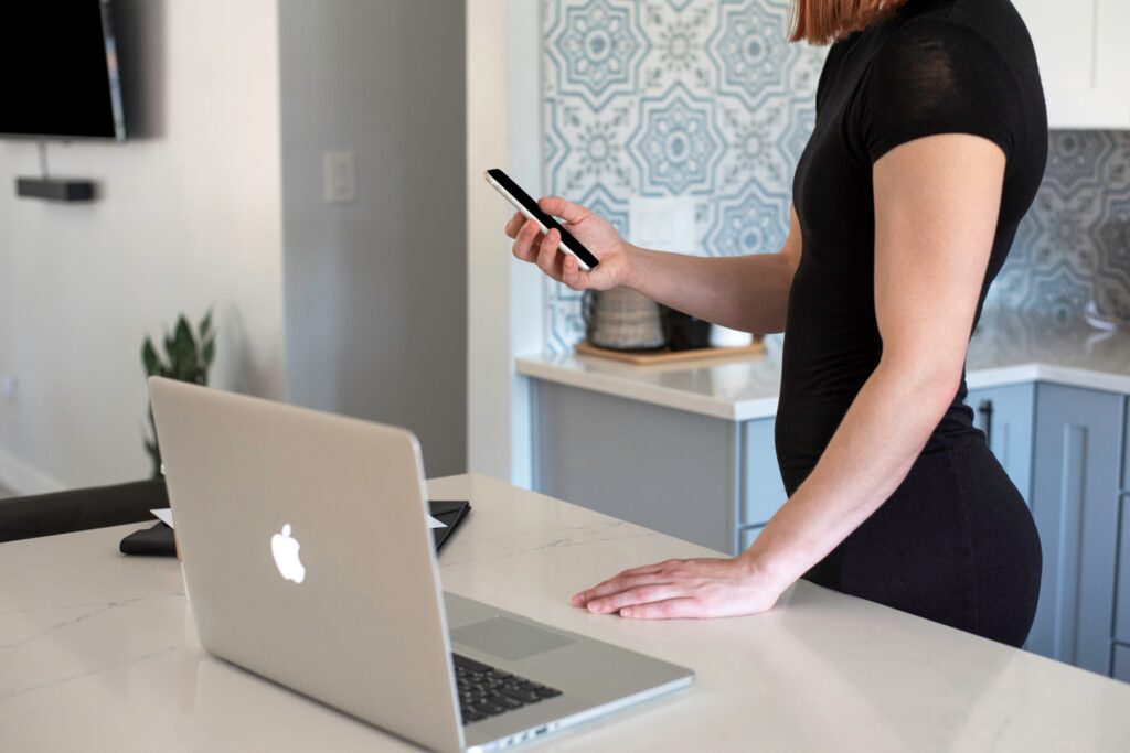 Chat Operator Jobs - How To Get Started Making Money